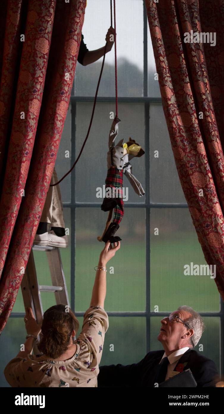 06/11/15 The weasels take over the dinning room in 'Toad Hall ...