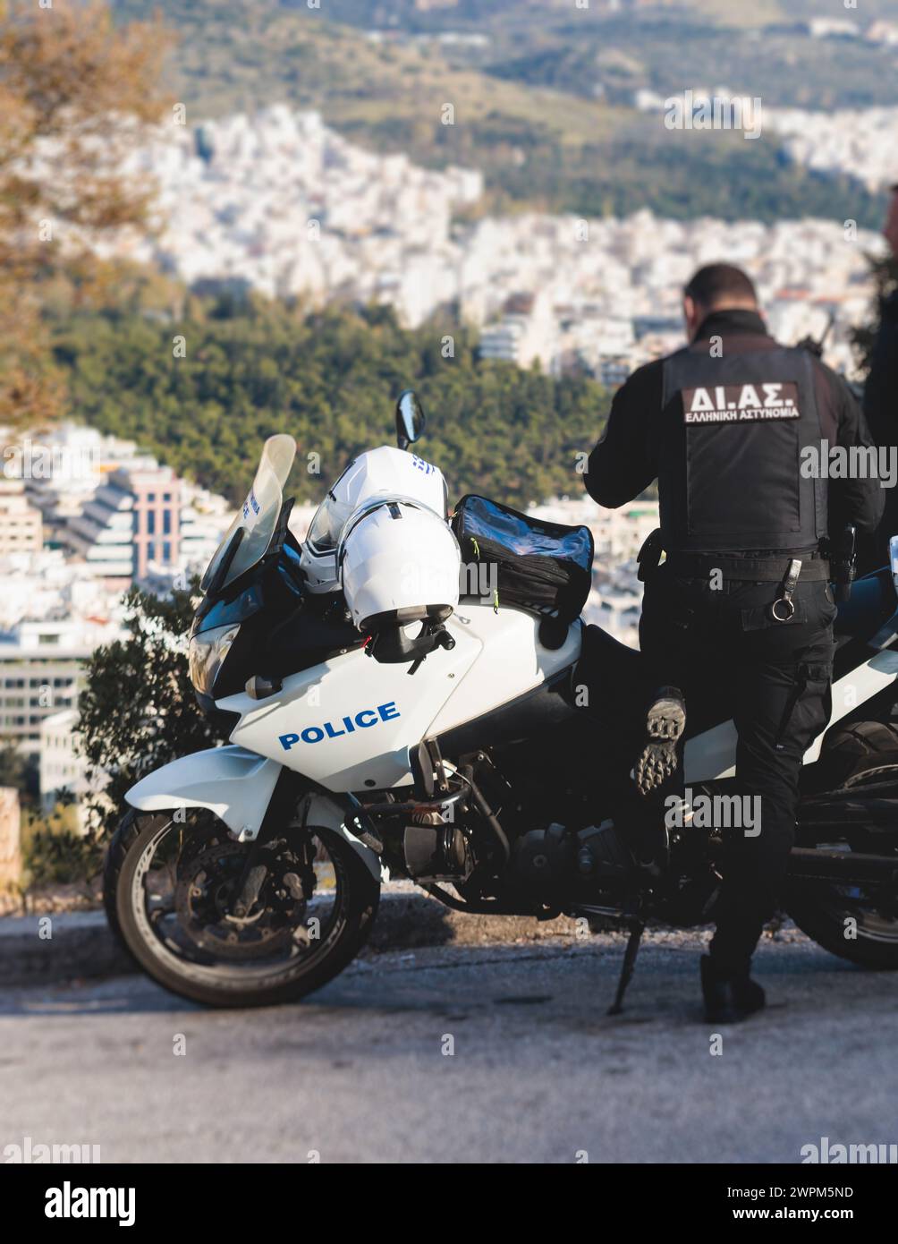 Streets in heraklion crete greece hi-res stock photography and images ...