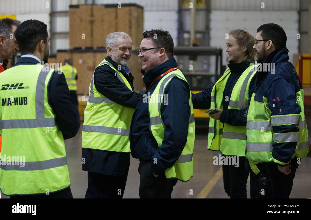 Dhl east midlands airport hi-res stock photography and images - Alamy