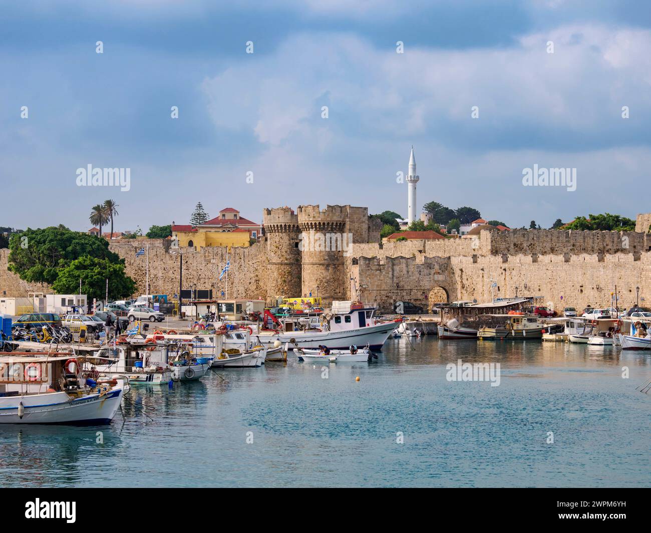Kolona Harbour, Medieval Old Town, Rhodes City, Rhodes Island ...