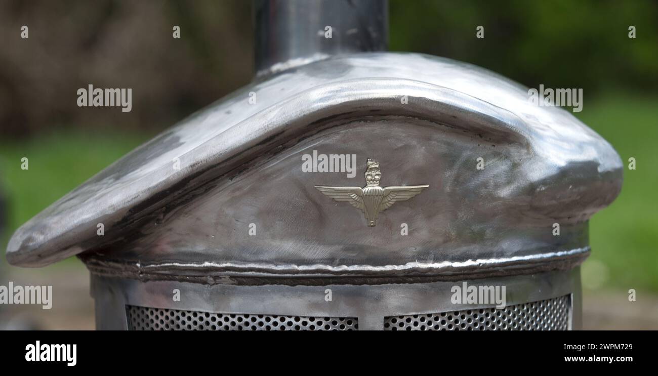 14/04/16 VW camper made for a serving member of the parachute regiment ...