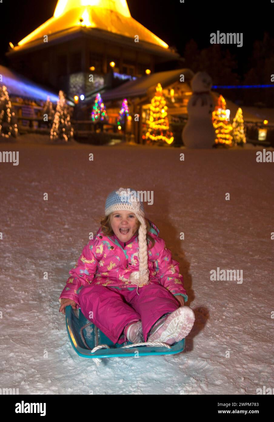 Team of paramedics hi-res stock photography and images - Alamy