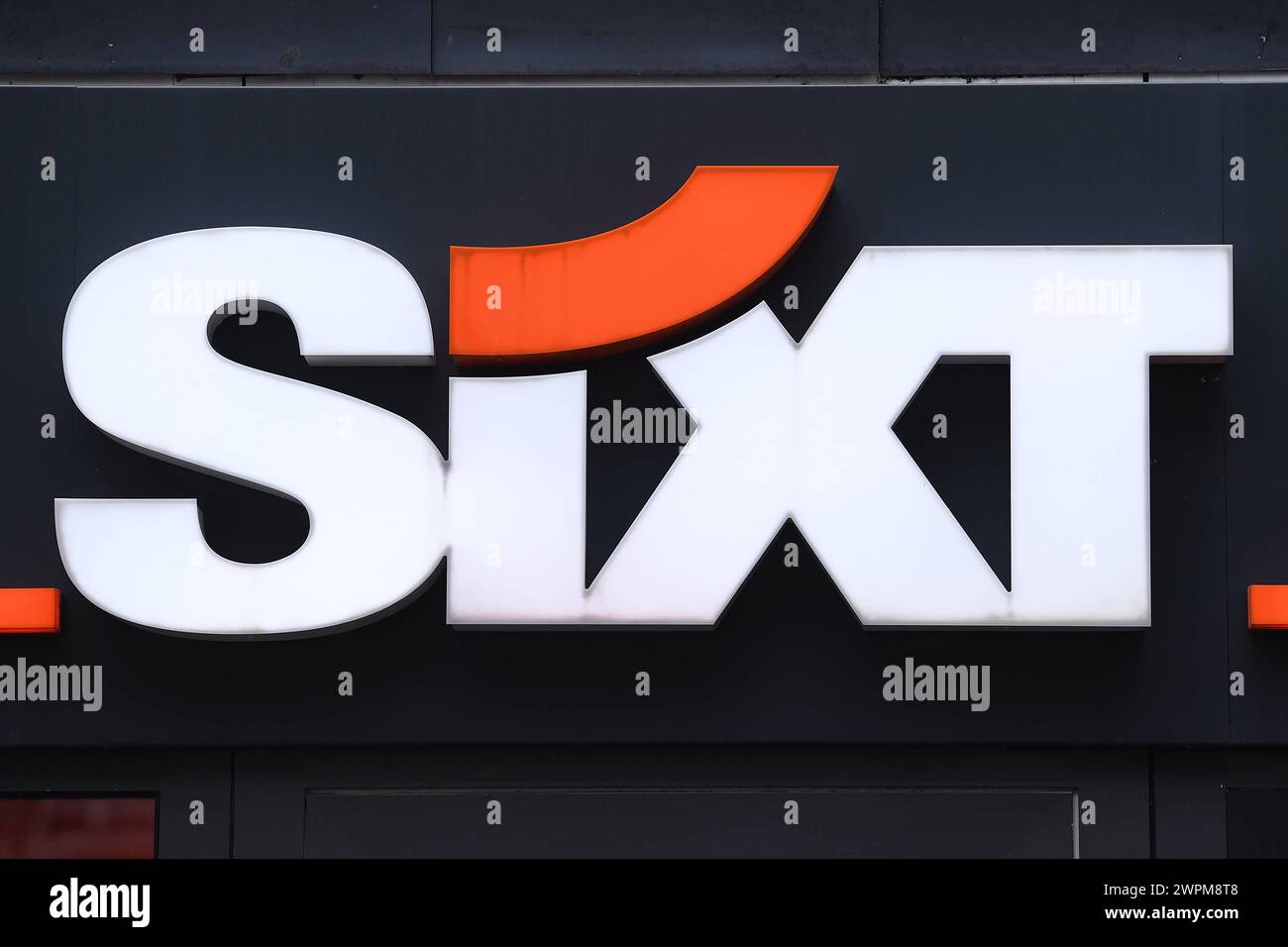 Fahrdienstvermittlung hi-res stock photography and images - Alamy