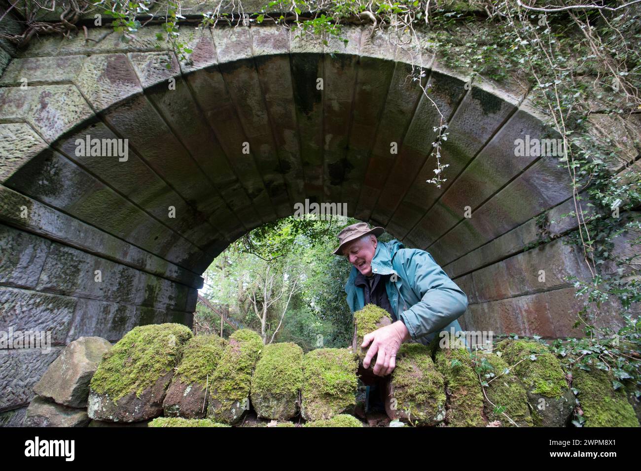 24/05/16 Andrew Brown-Jackson secures a coping stone making sure not to ...