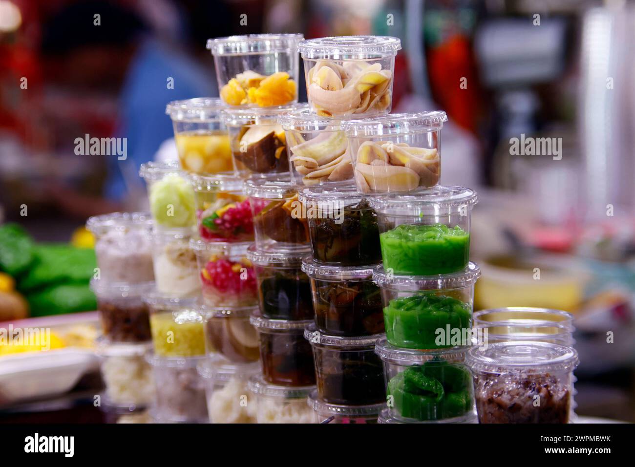 Phnom penh psar thmei markt hi-res stock photography and images - Alamy