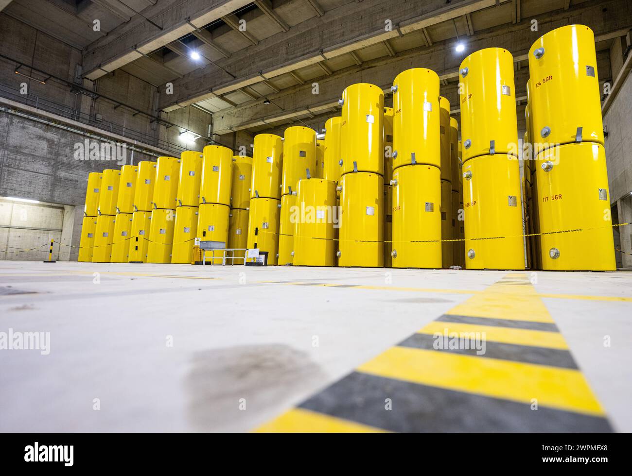 07 March 2024, North Rhine-Westphalia, Ahaus: In the eastern storage ...