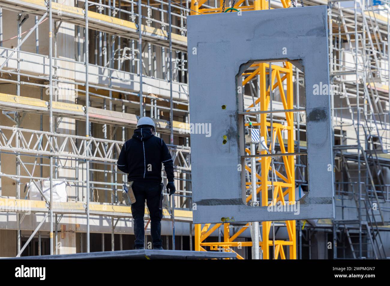Reinforced concrete shell construction hi-res stock photography and ...