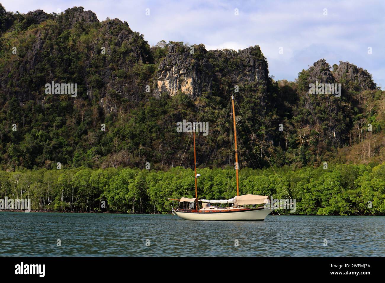 Langkawi kilim cave hi-res stock photography and images - Alamy