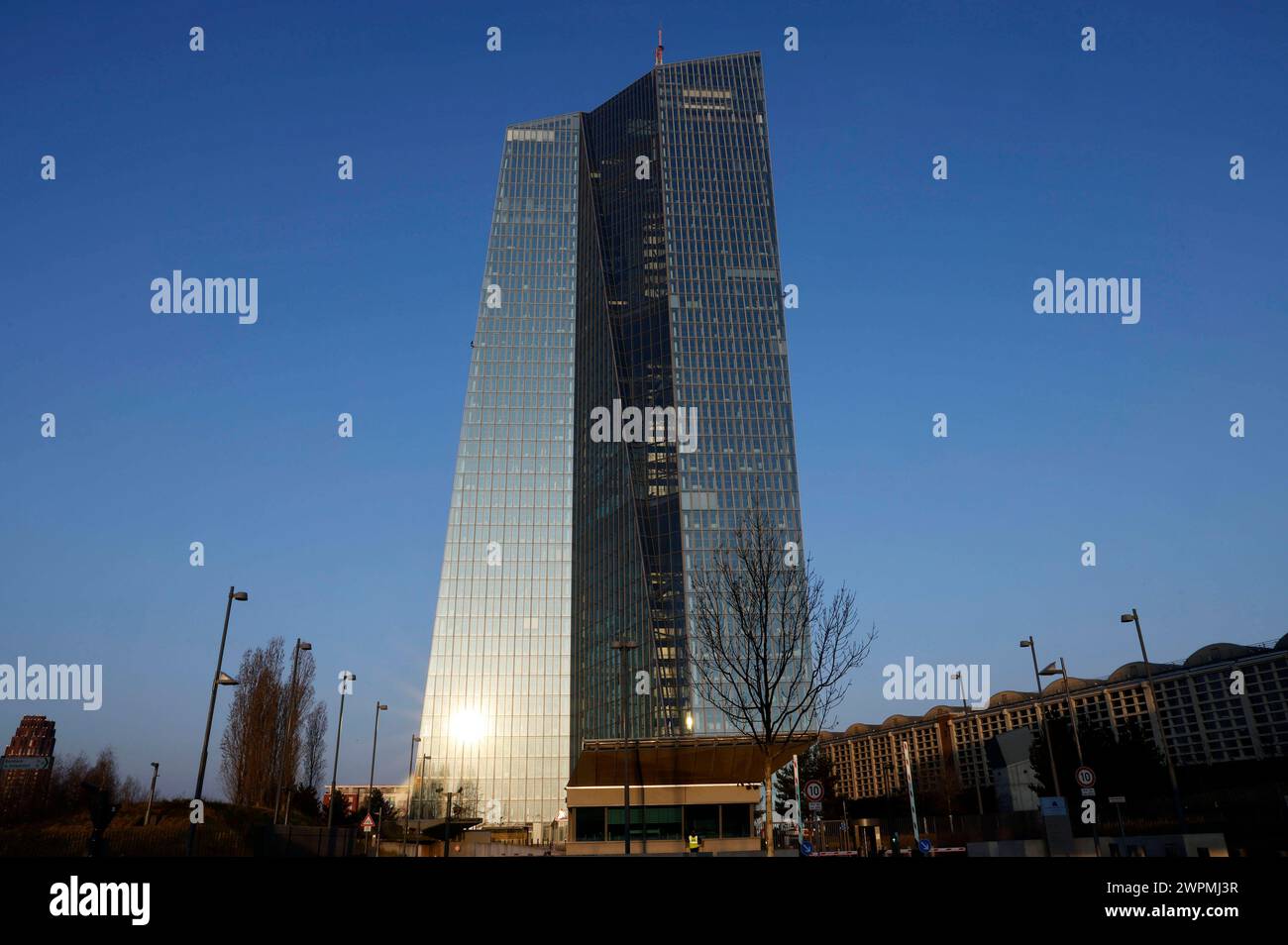 Vergemeinschaftung hi-res stock photography and images - Alamy