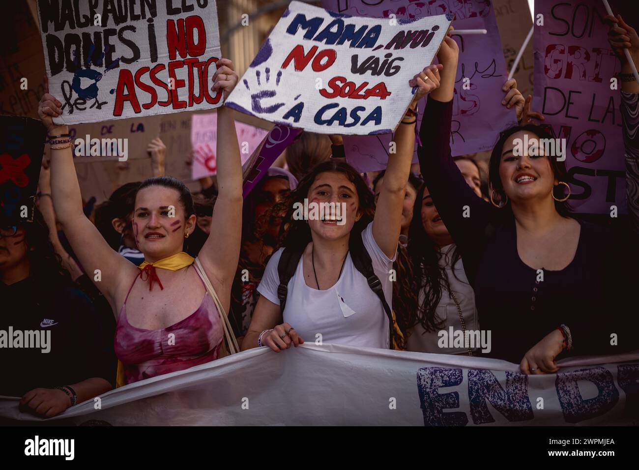 Catalonia womans rights hi-res stock photography and images - Alamy