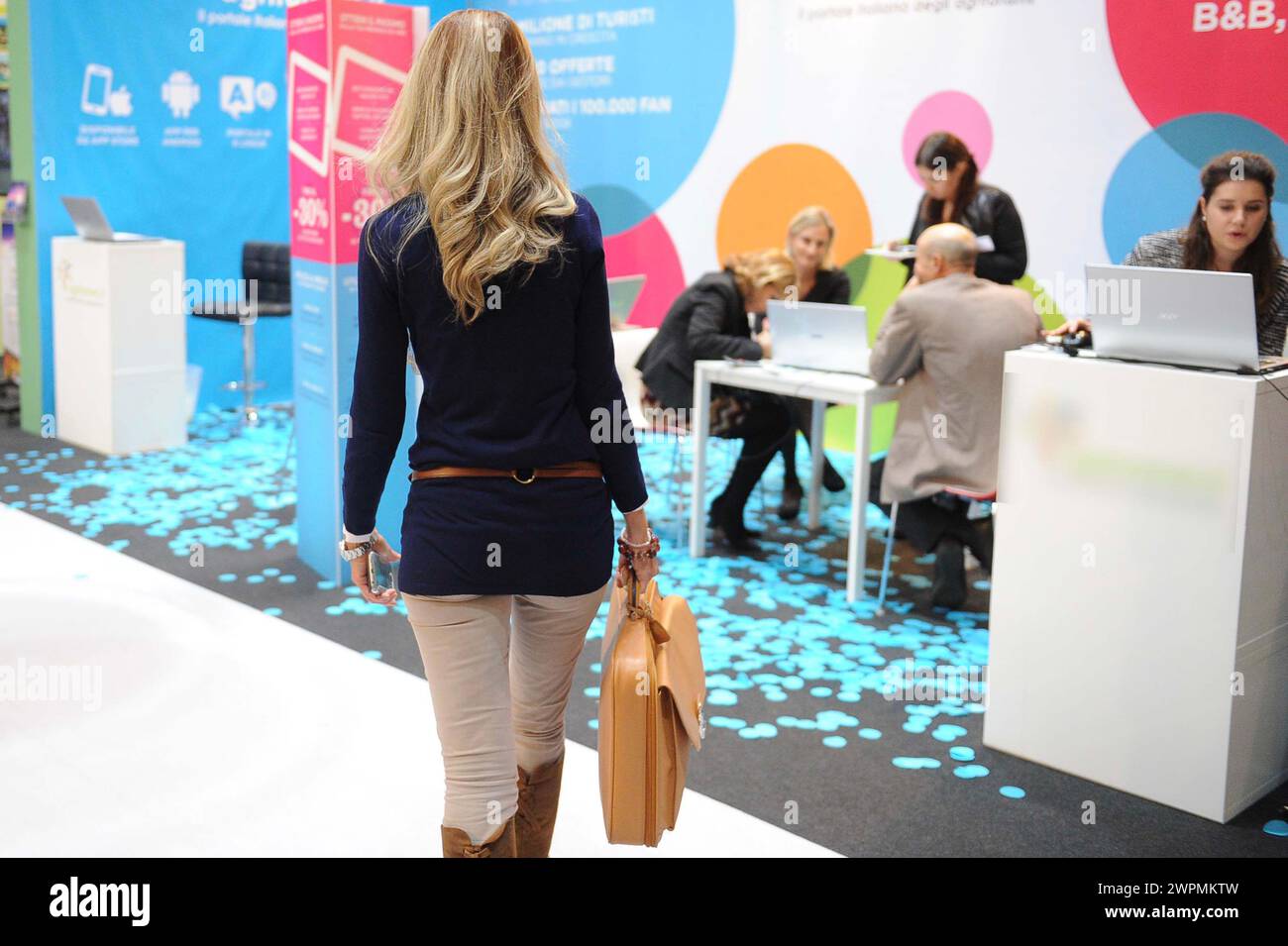 Ufficio carriera hi-res stock photography and images - Alamy