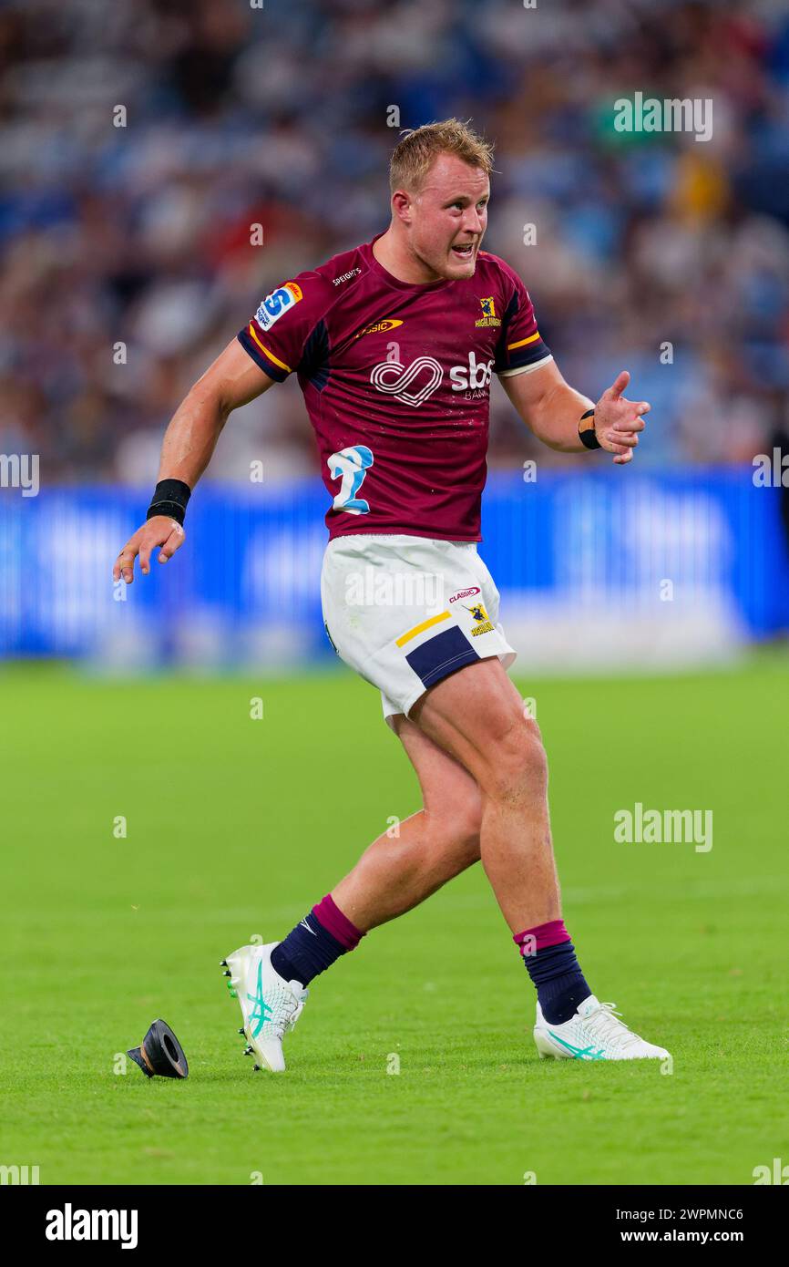 Sydney, Australia. 08th Mar, 2024. Sam Gilbert of the Highlanders kicks ...