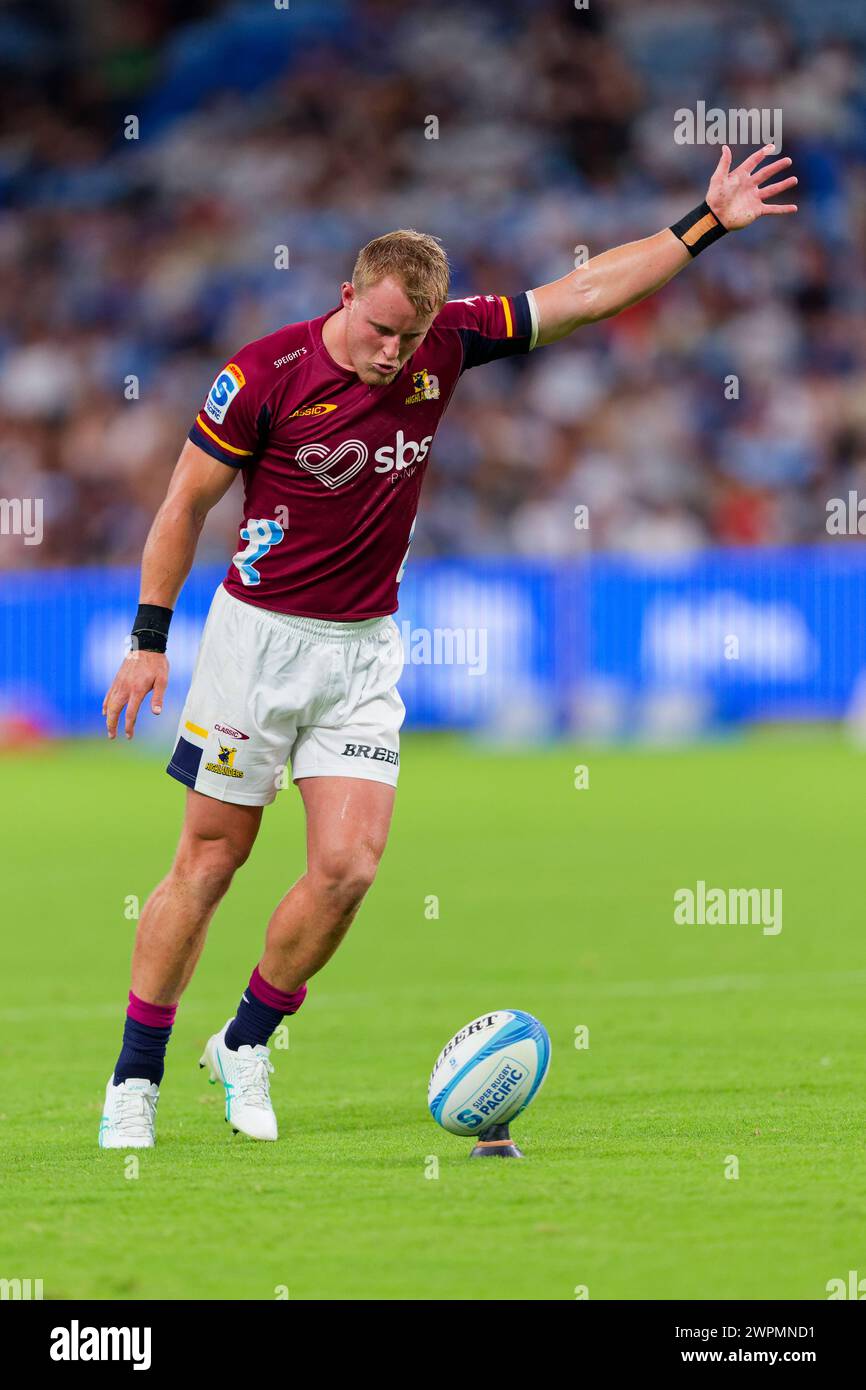 Sydney, Australia. 08th Mar, 2024. Sam Gilbert of the Highlanders kicks ...