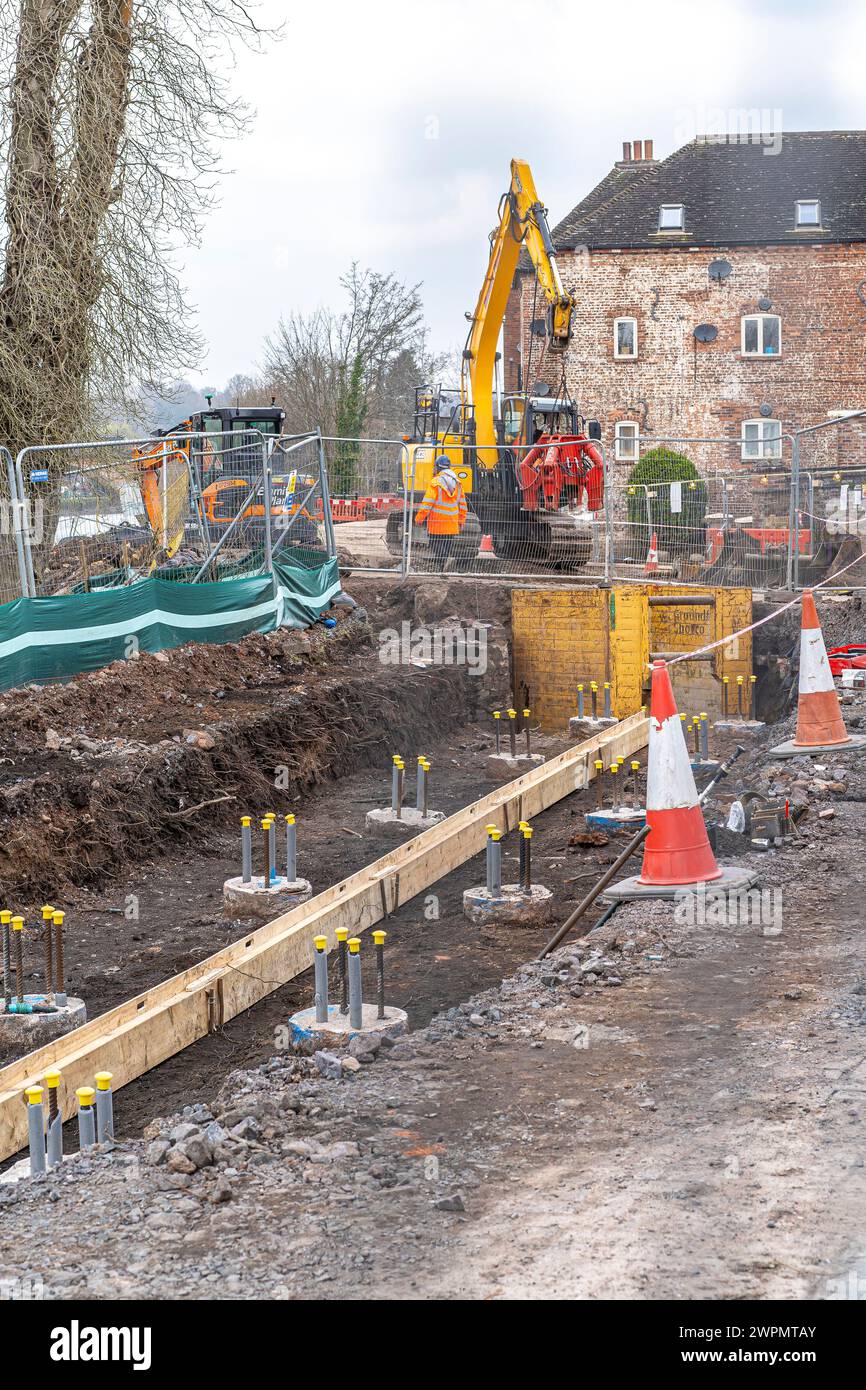 Bewdley, UK. 8th March, 2024. Deep piles of reinforced concrete are ...