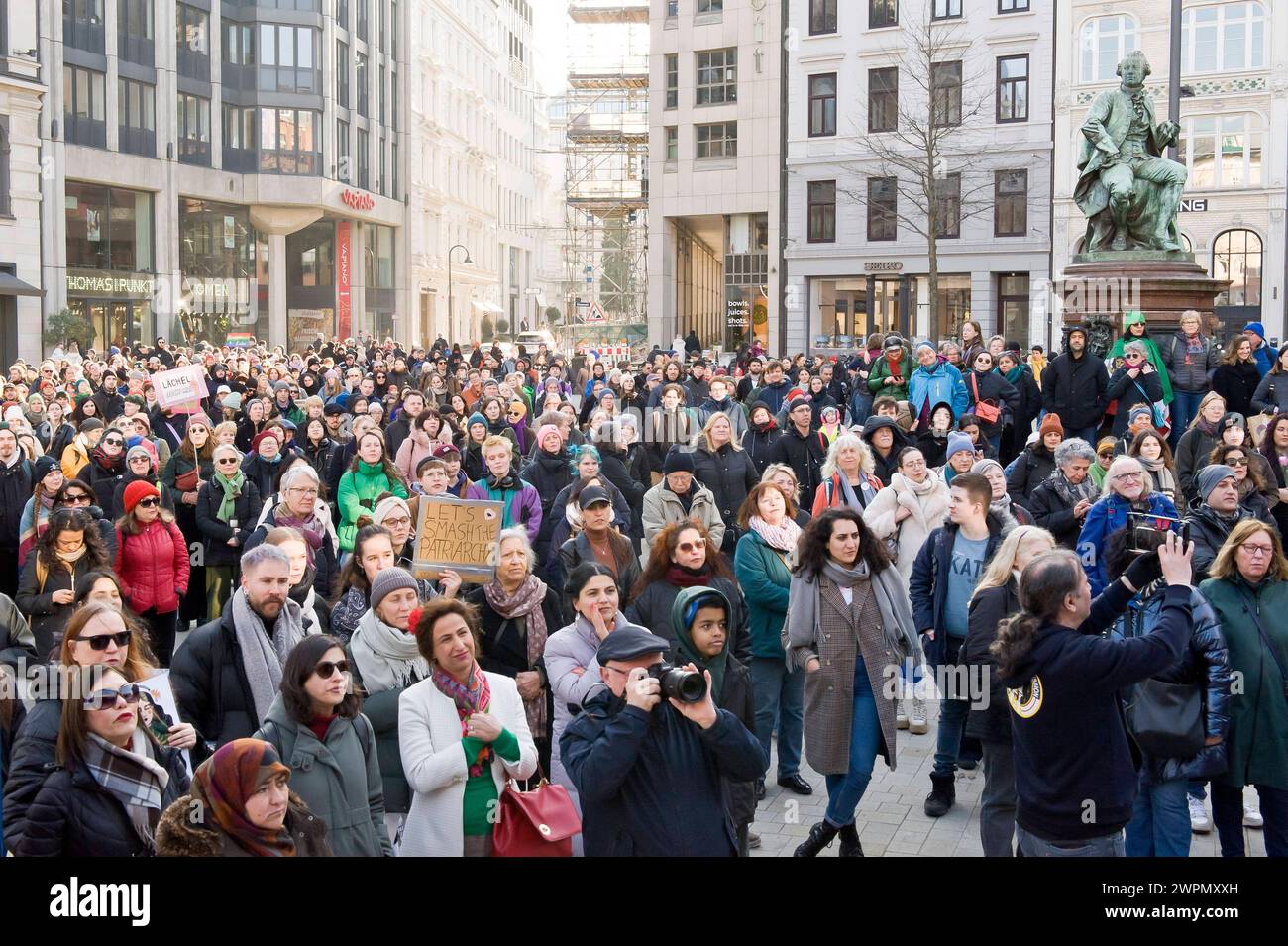 Gleichberechtigung frauenrechte hi-res stock photography and images - Alamy