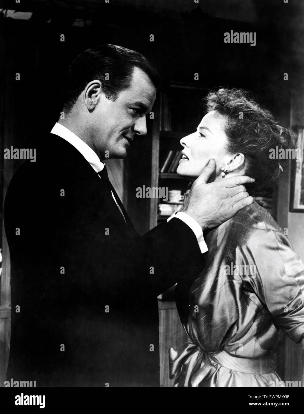GIG YOUNG and KATHARINE HEPBURN in DESK SET 1957 director WALTER LANG ...