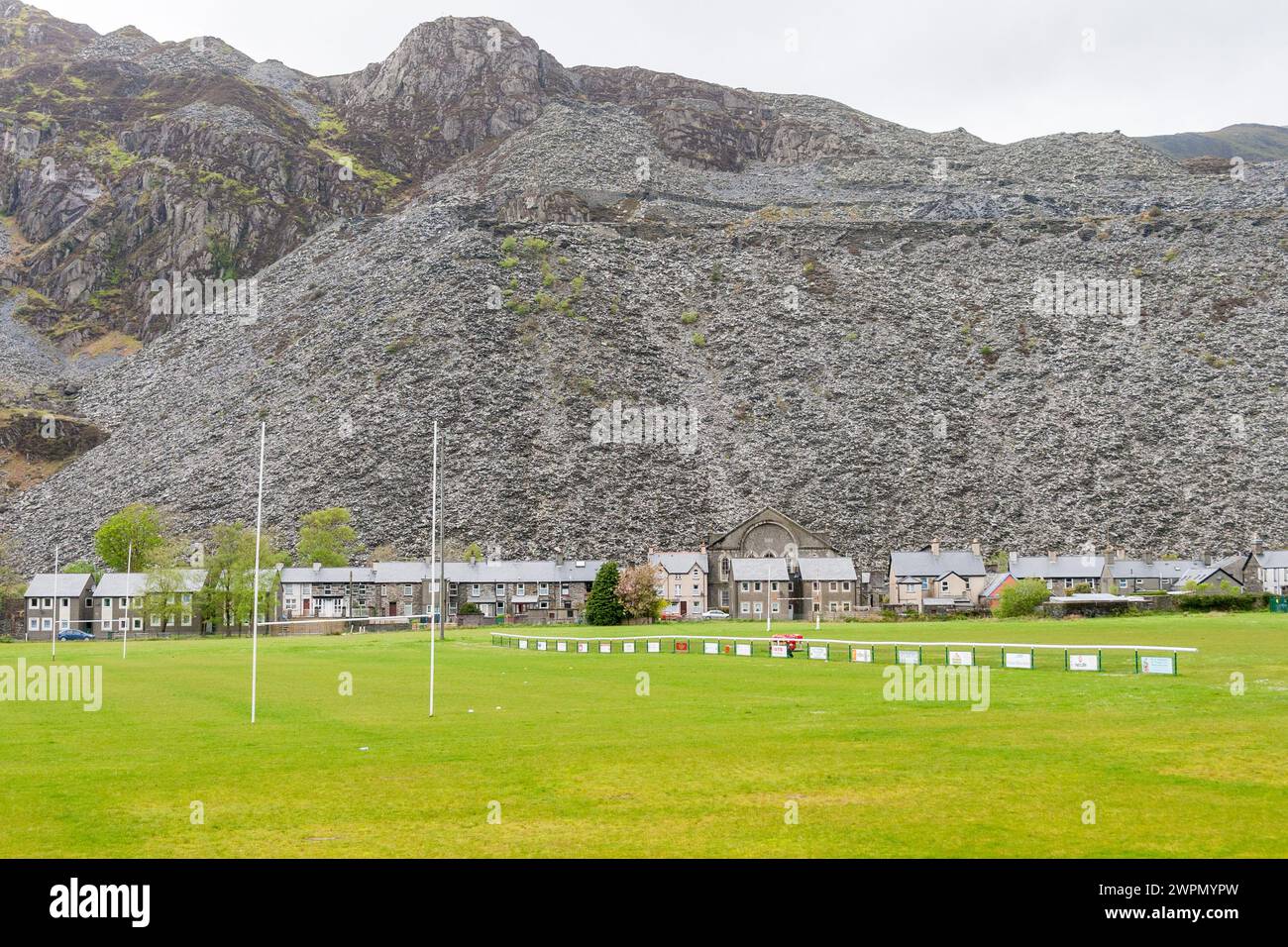 Rugby posts hi-res stock photography and images - Alamy