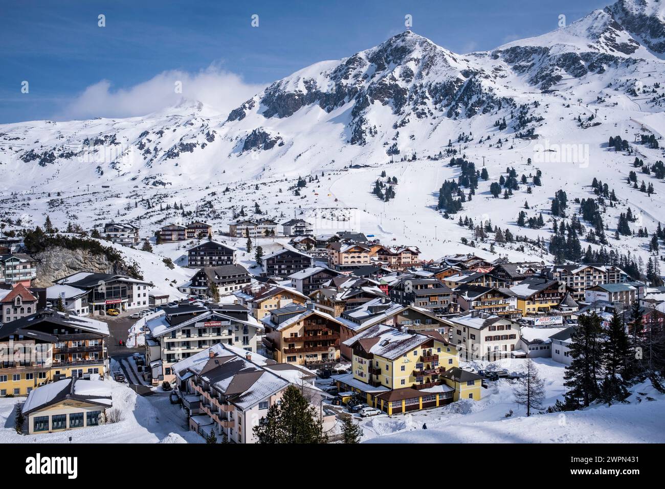 Obertauern village hi-res stock photography and images - Alamy