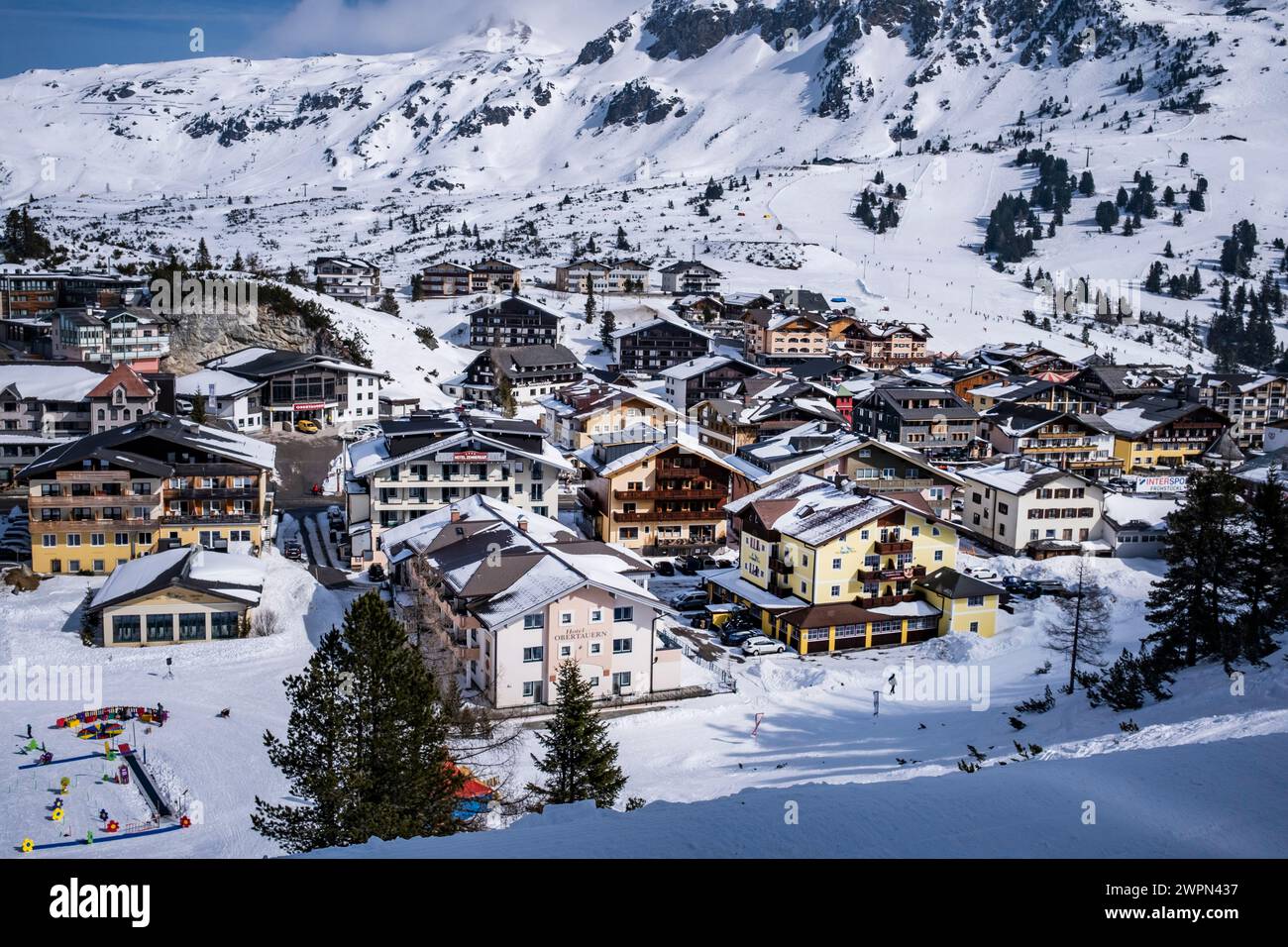 Obertauern village hi-res stock photography and images - Alamy