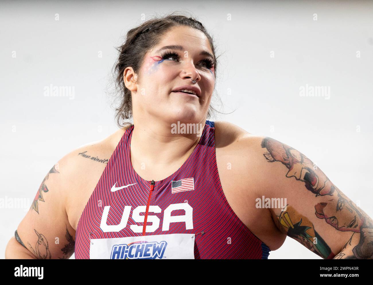 Indoor muscles put up hi-res stock photography and images - Alamy