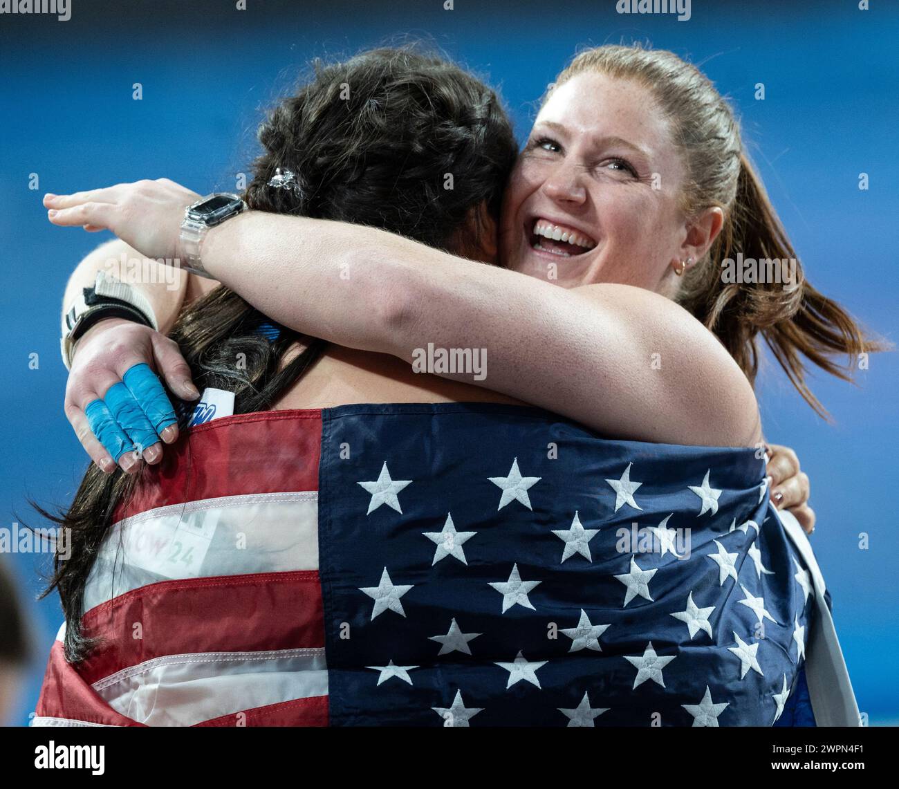 Chase Jackson of the USA and Sarah Mitton of Canada celebrate after ...