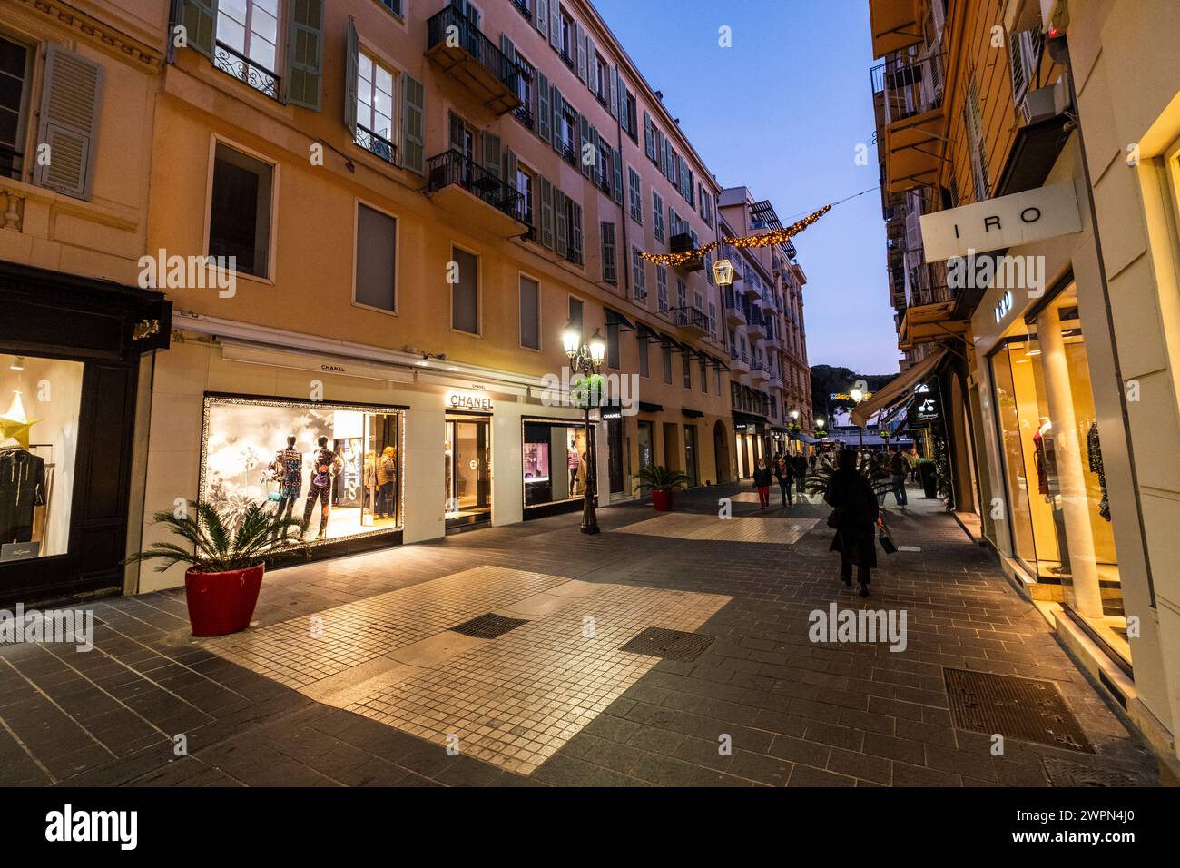 Pedestrian zone and evening atmosphere in Nice, Nice in winter, South ...