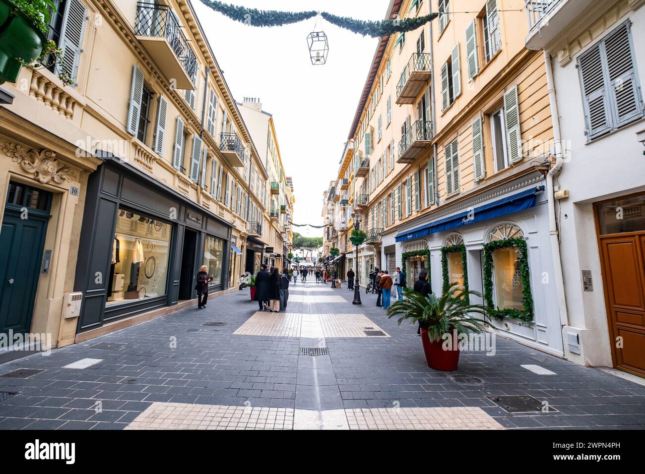 Shopping street Rue Paradis in Nice, Nice in winter, South of France ...