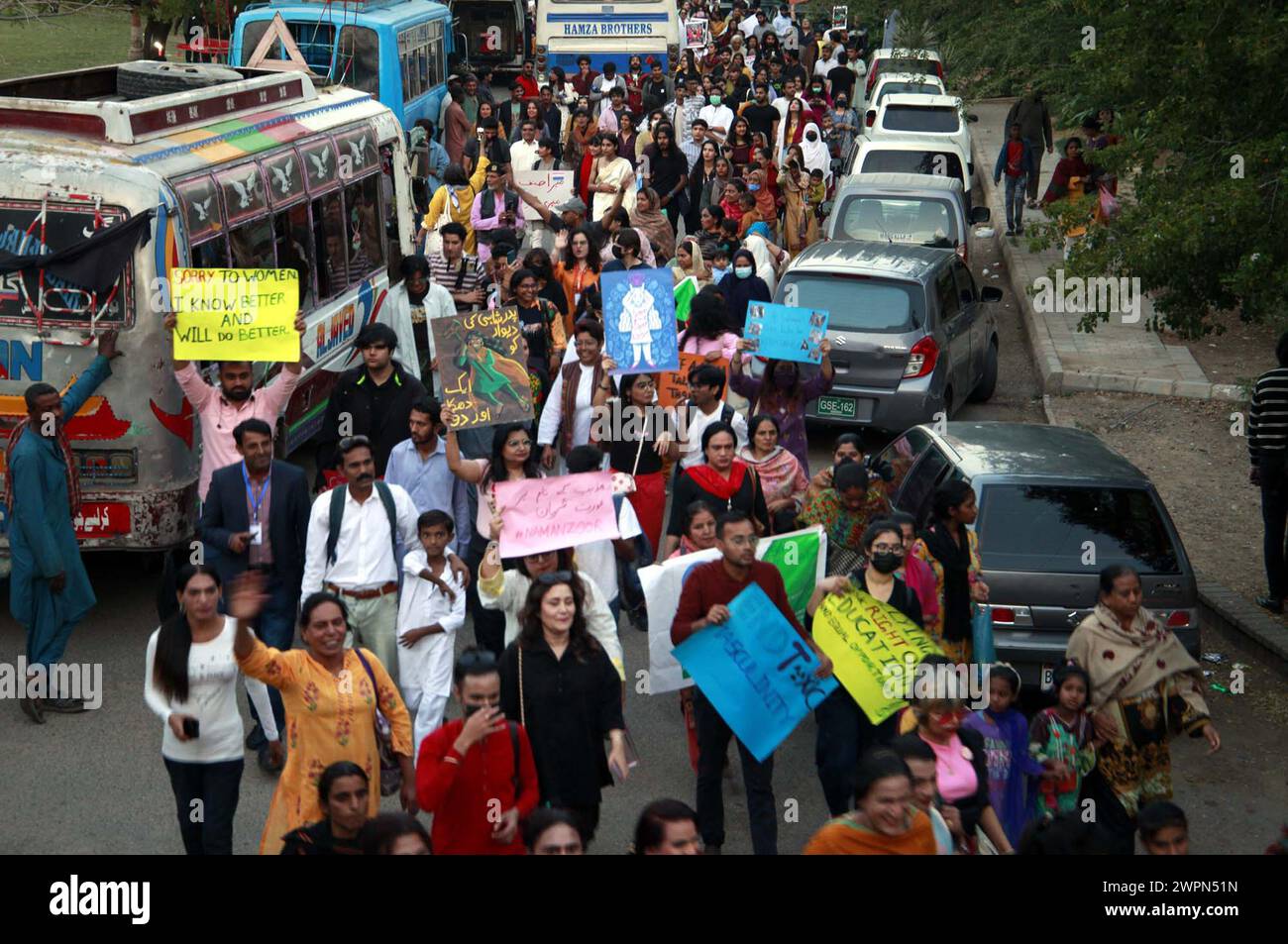 Aurat march karachi hi-res stock photography and images - Alamy