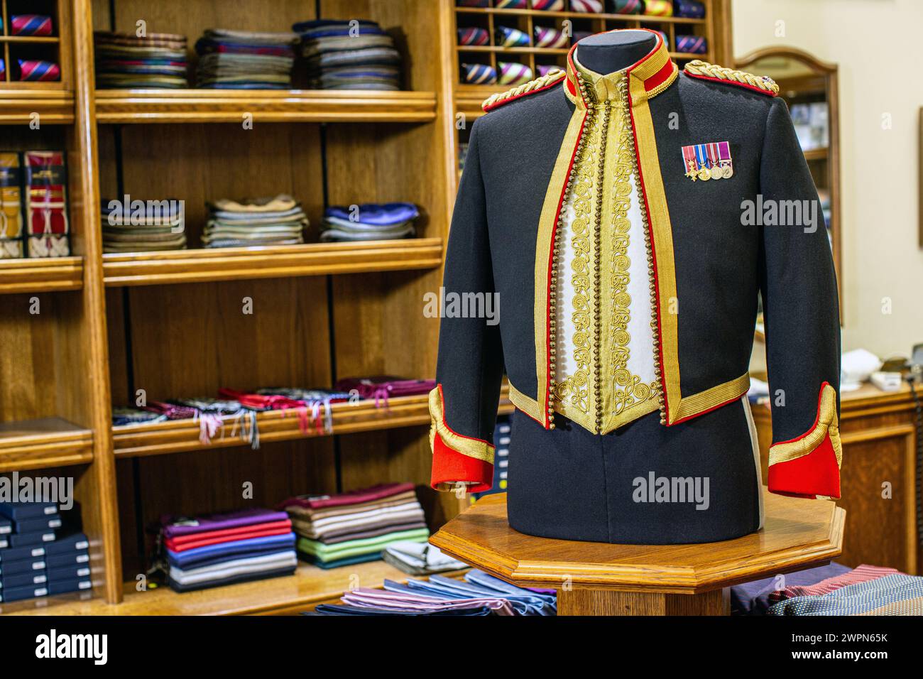 Interior Dege & Skinner, Savile Row bespoke tailor and bespoke shirt ...