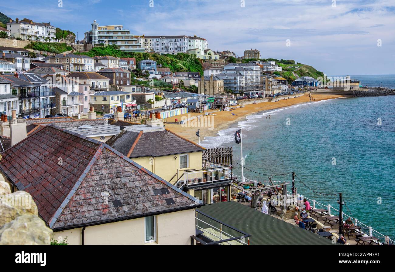 View of a village with bathing bay, seaside resort Ventnor, Isle of ...