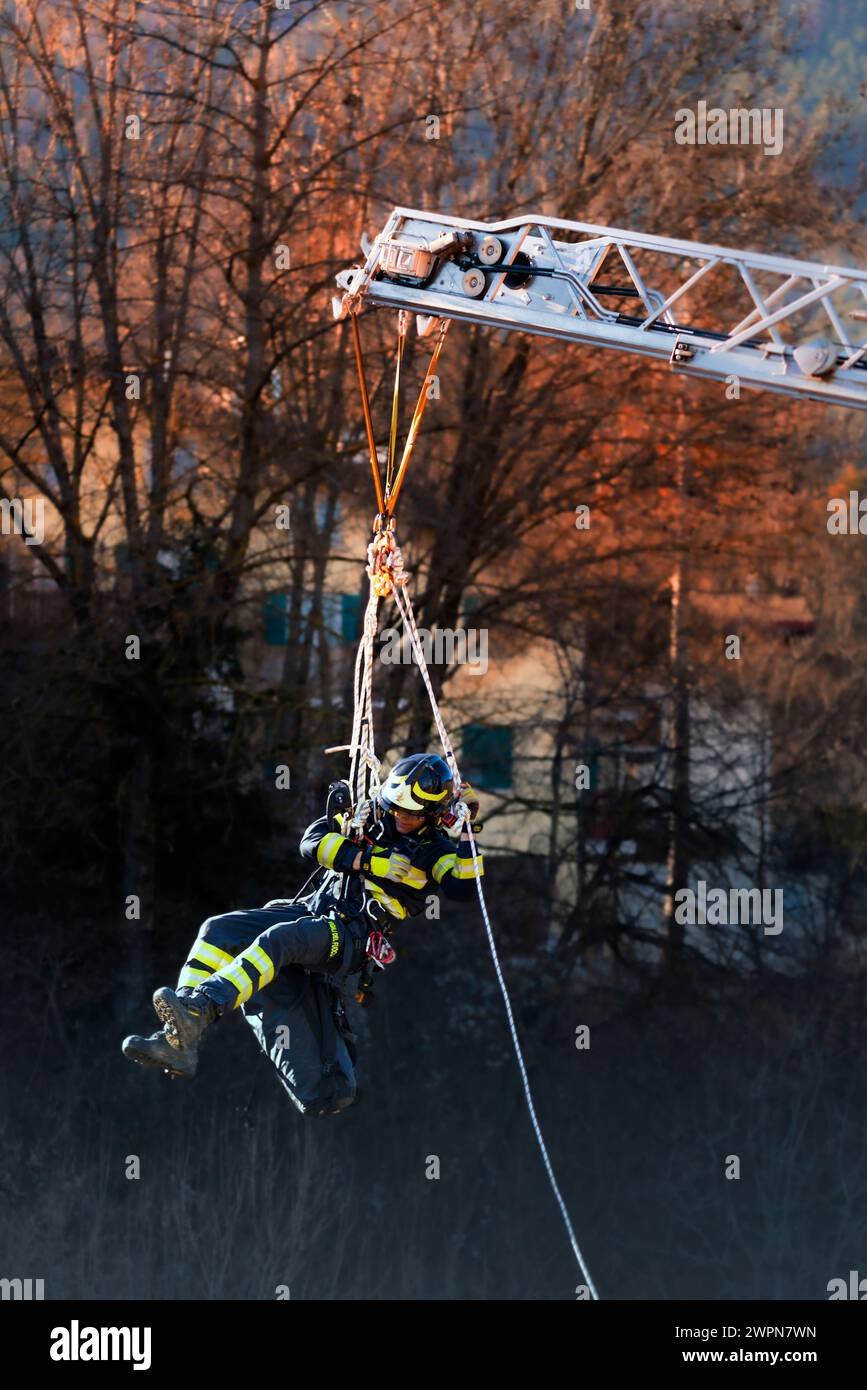 Fire truck ladder rescue hi-res stock photography and images - Alamy