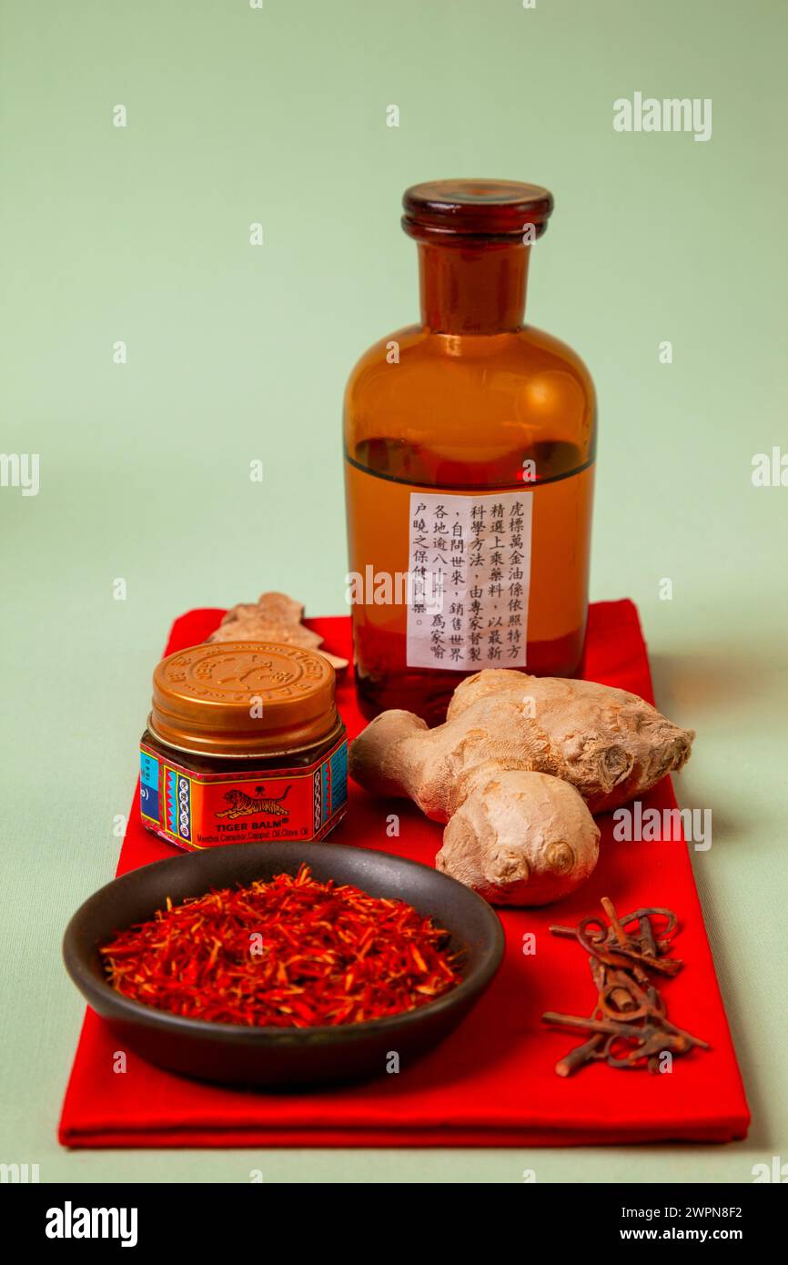 Tcm medication hi-res stock photography and images - Alamy