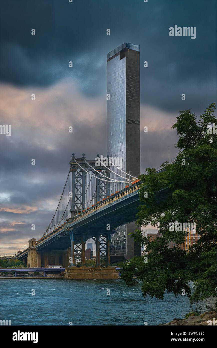 Manhattan bridge view from hi-res stock photography and images - Alamy