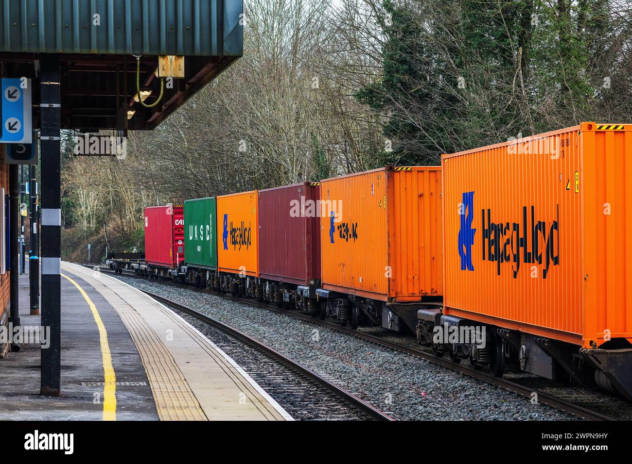 Train rail railway engine loco locomotive containers wagons freight hi ...