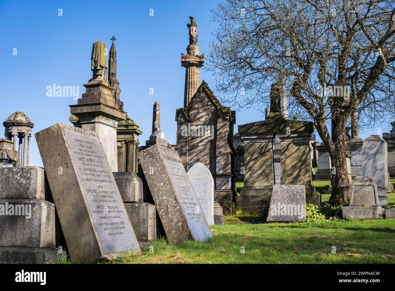 Shrines of the kingdom hi-res stock photography and images - Alamy