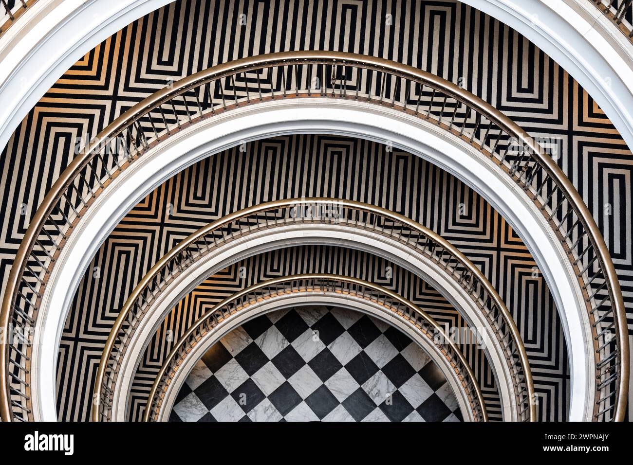 Stairway atrium hi-res stock photography and images - Alamy