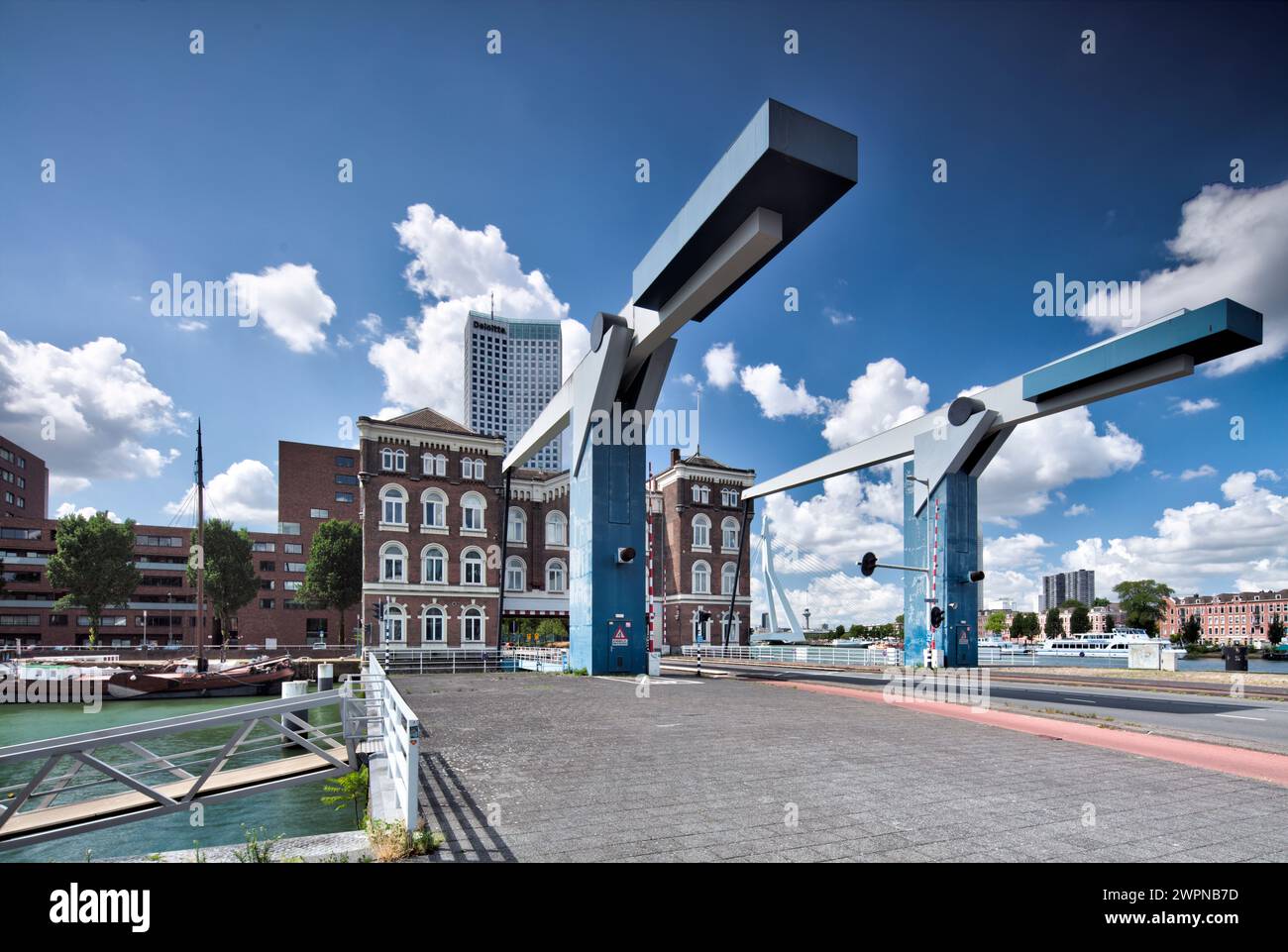 Marina, harbor, boats, Entrepot harbor, Kop van zuid, house facade ...