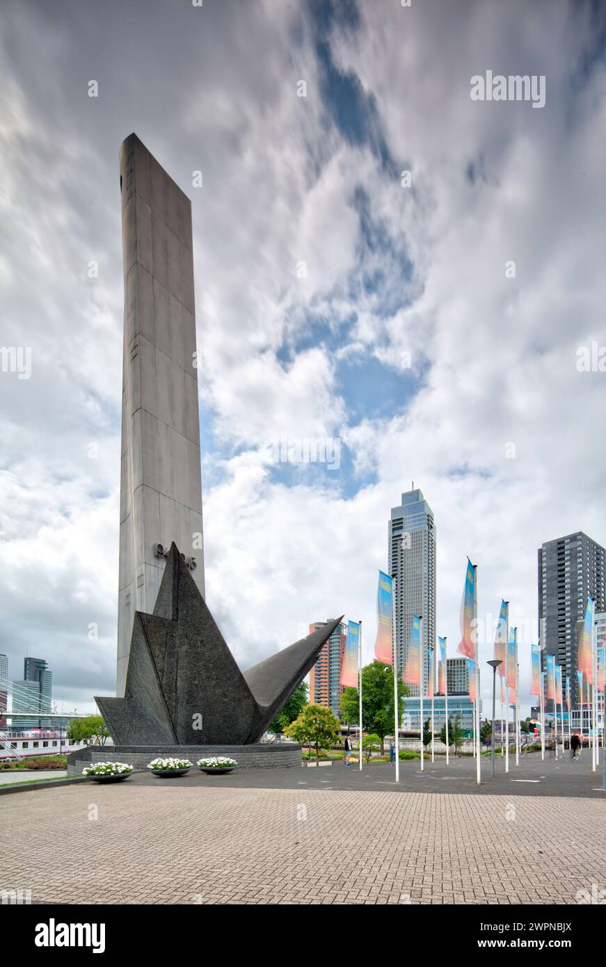 de boeg, Second World War memorial monument, Boompjeskade, Rotterdam ...