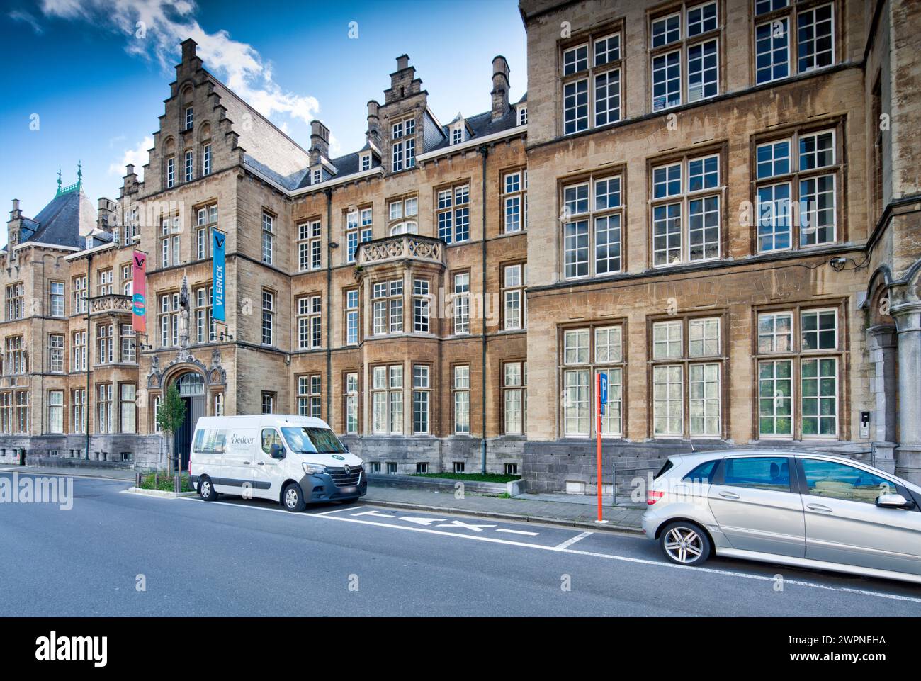 Vlerick business school building hi-res stock photography and images ...