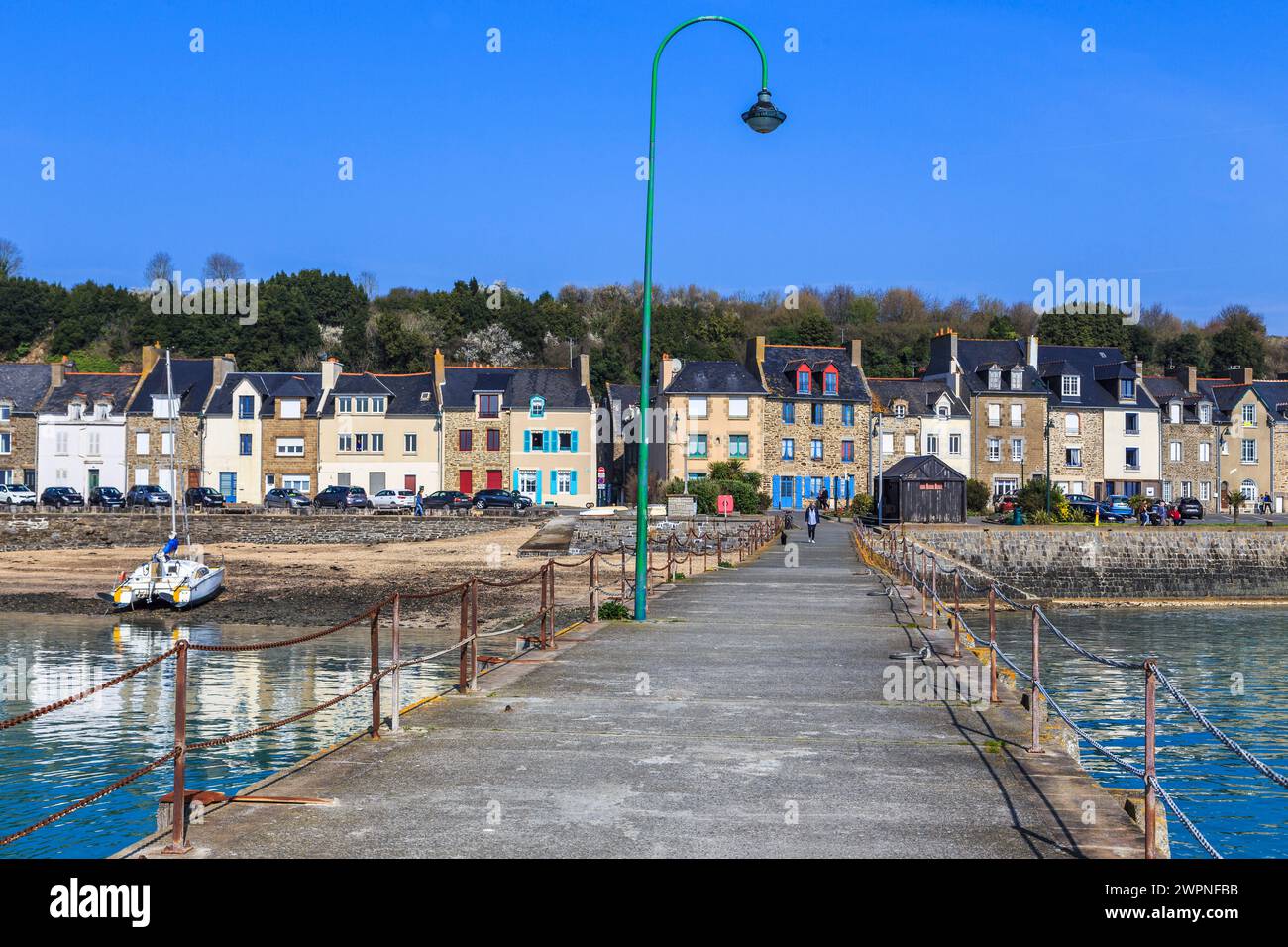 Cancale town and harbour hi-res stock photography and images - Alamy