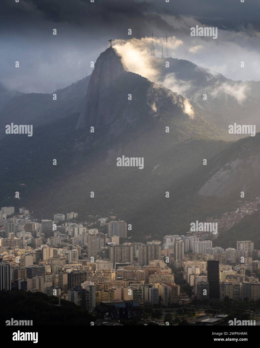 Jesus statue and brazil hi-res stock photography and images - Alamy