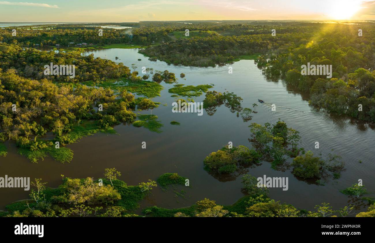 Aerial view amazon rainforest brazil hi-res stock photography and ...