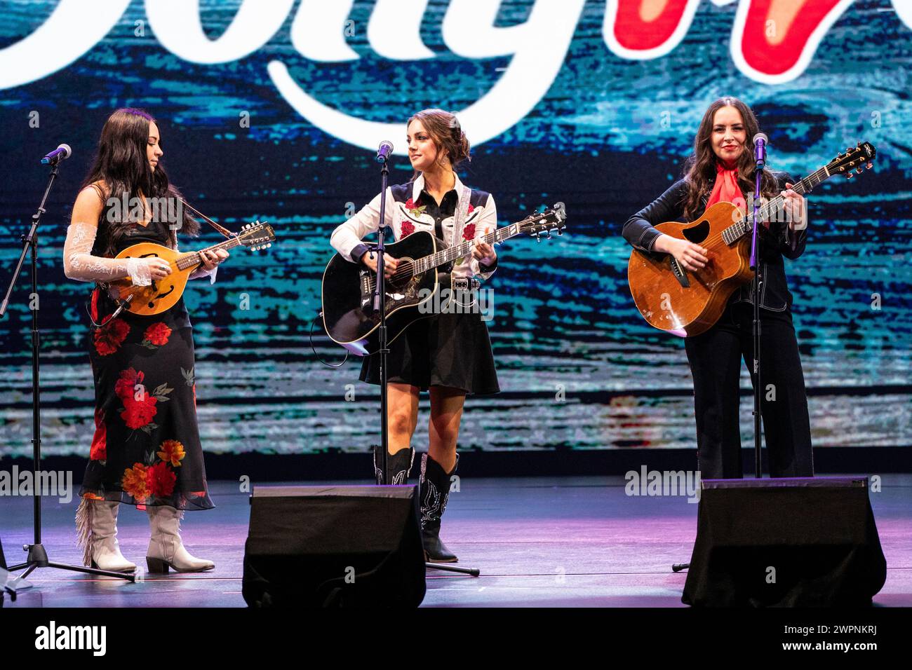 Kennedy Scott, Lauren Mascitti, Hannah Blaylock of Three Times A Lady ...