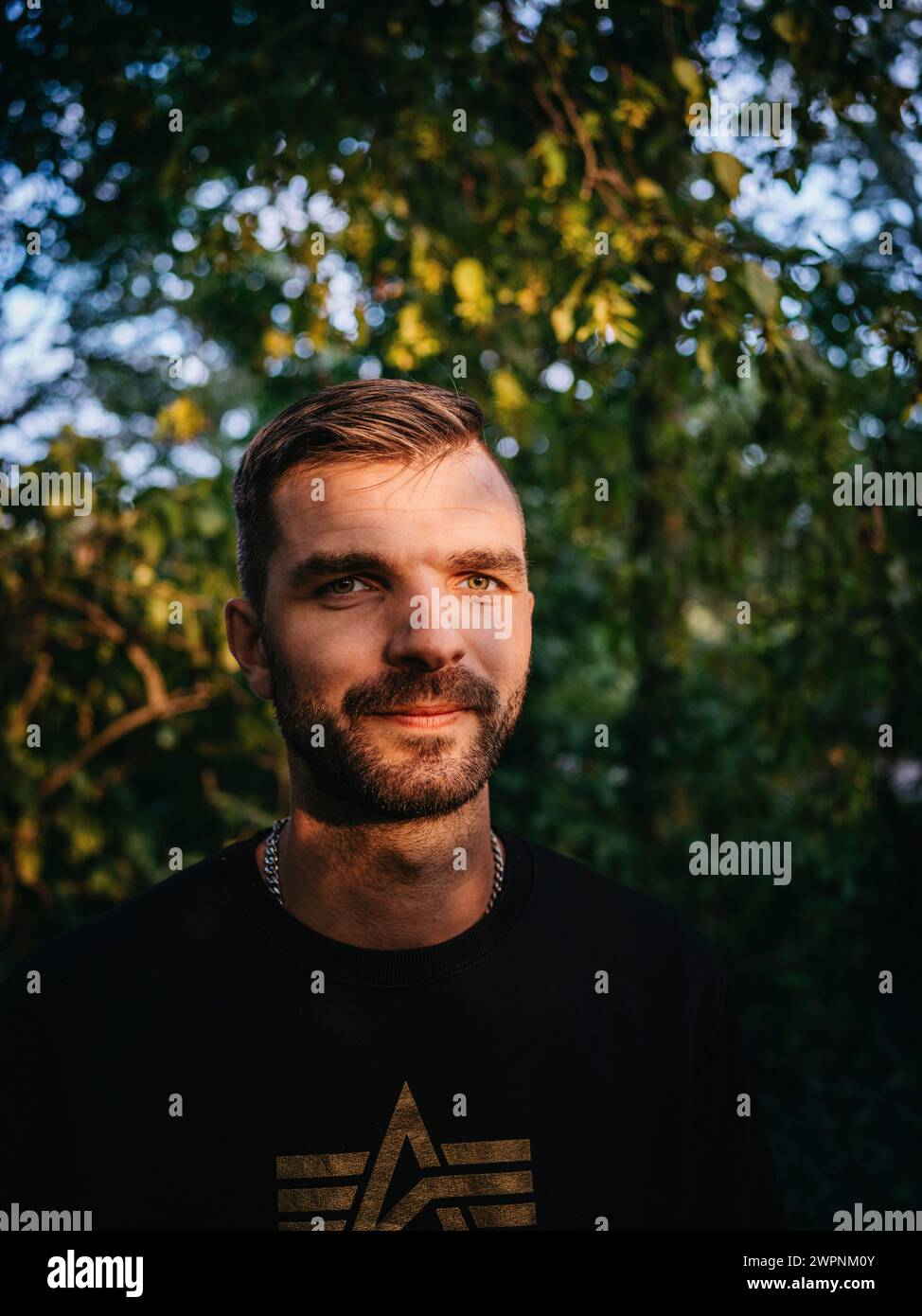 Short white beard hi-res stock photography and images - Alamy