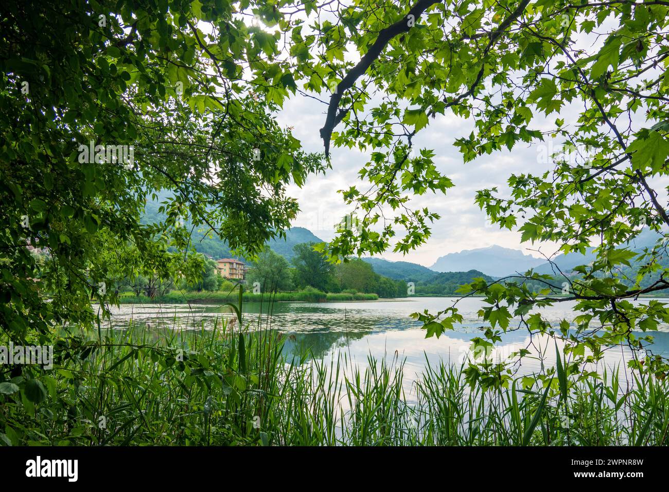 Piano lake italy hi-res stock photography and images - Alamy