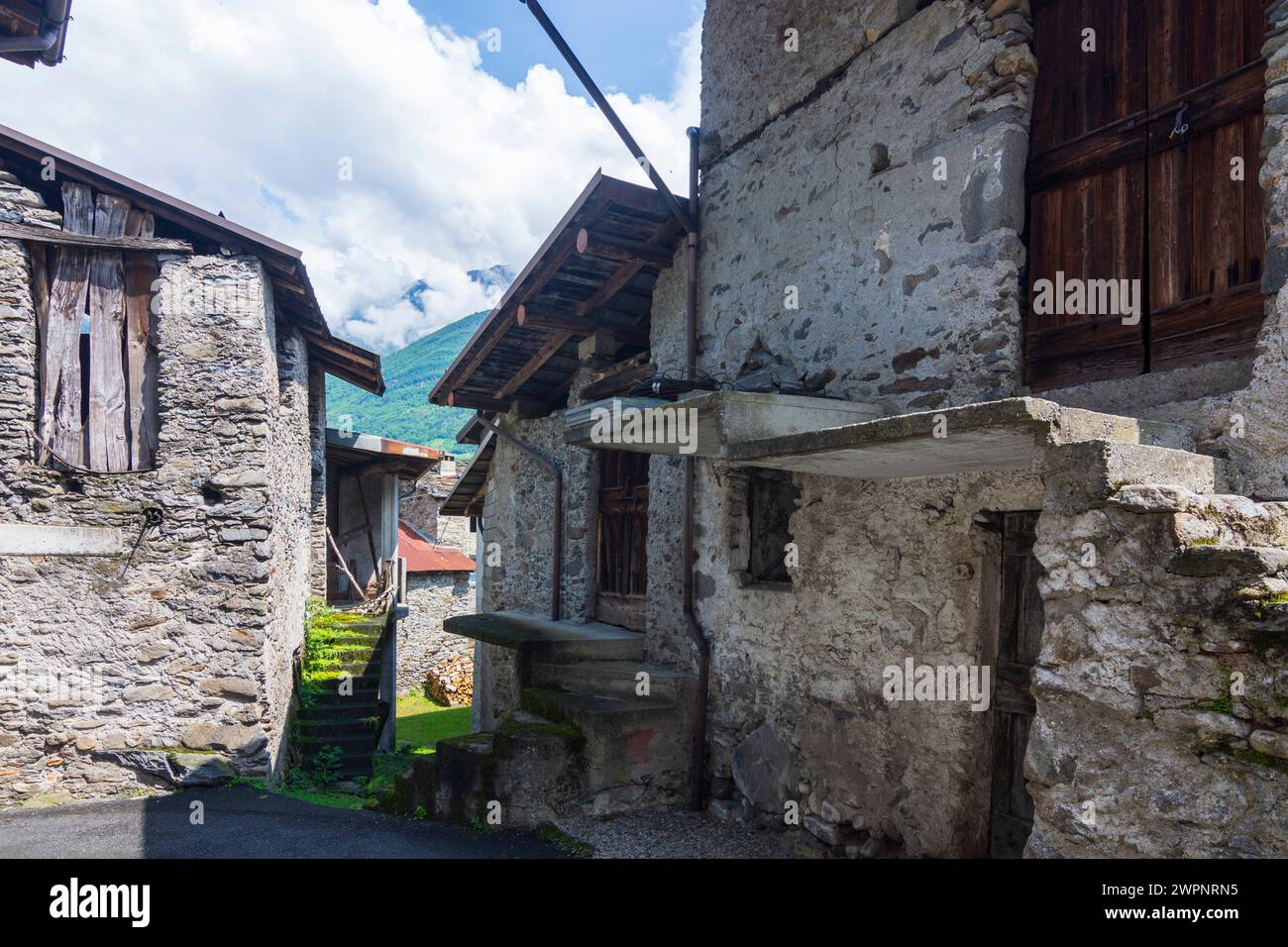Old houses in sondrio hi-res stock photography and images - Alamy