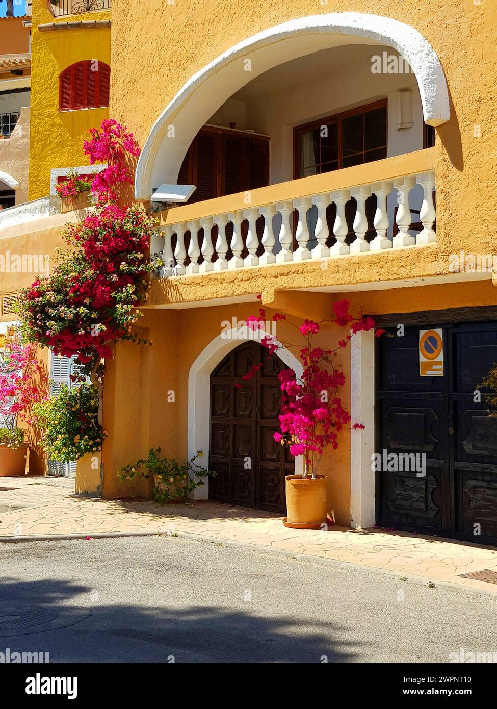 Mallorca, Cala Fornells, bougainvillea in front of garage, terrace ...