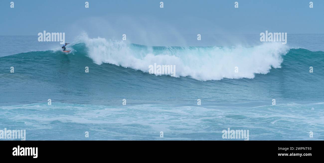 "Giant Cow" surf competition. Storm surge with big waves. Santander ...