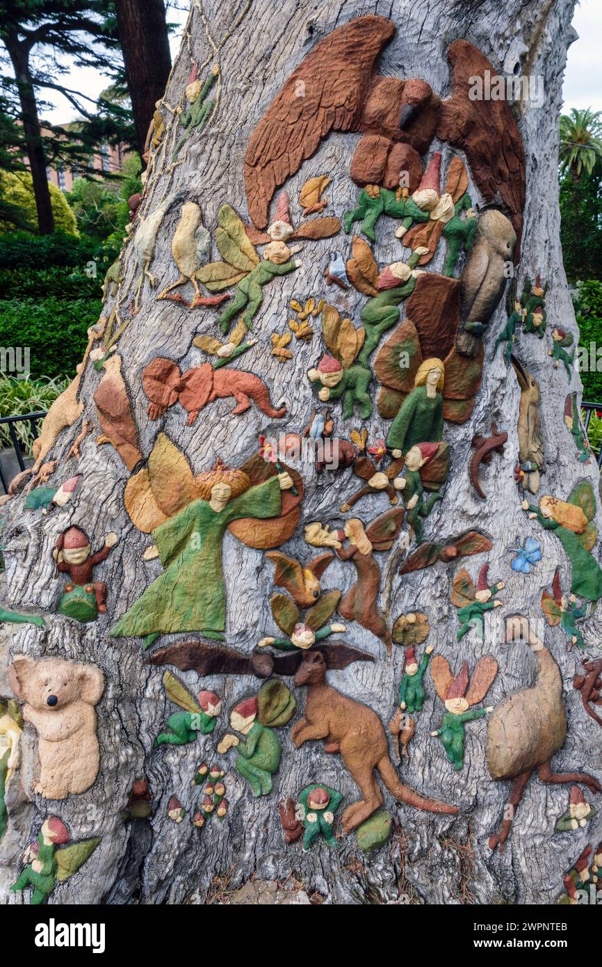 Fairy gardens hi-res stock photography and images - Alamy