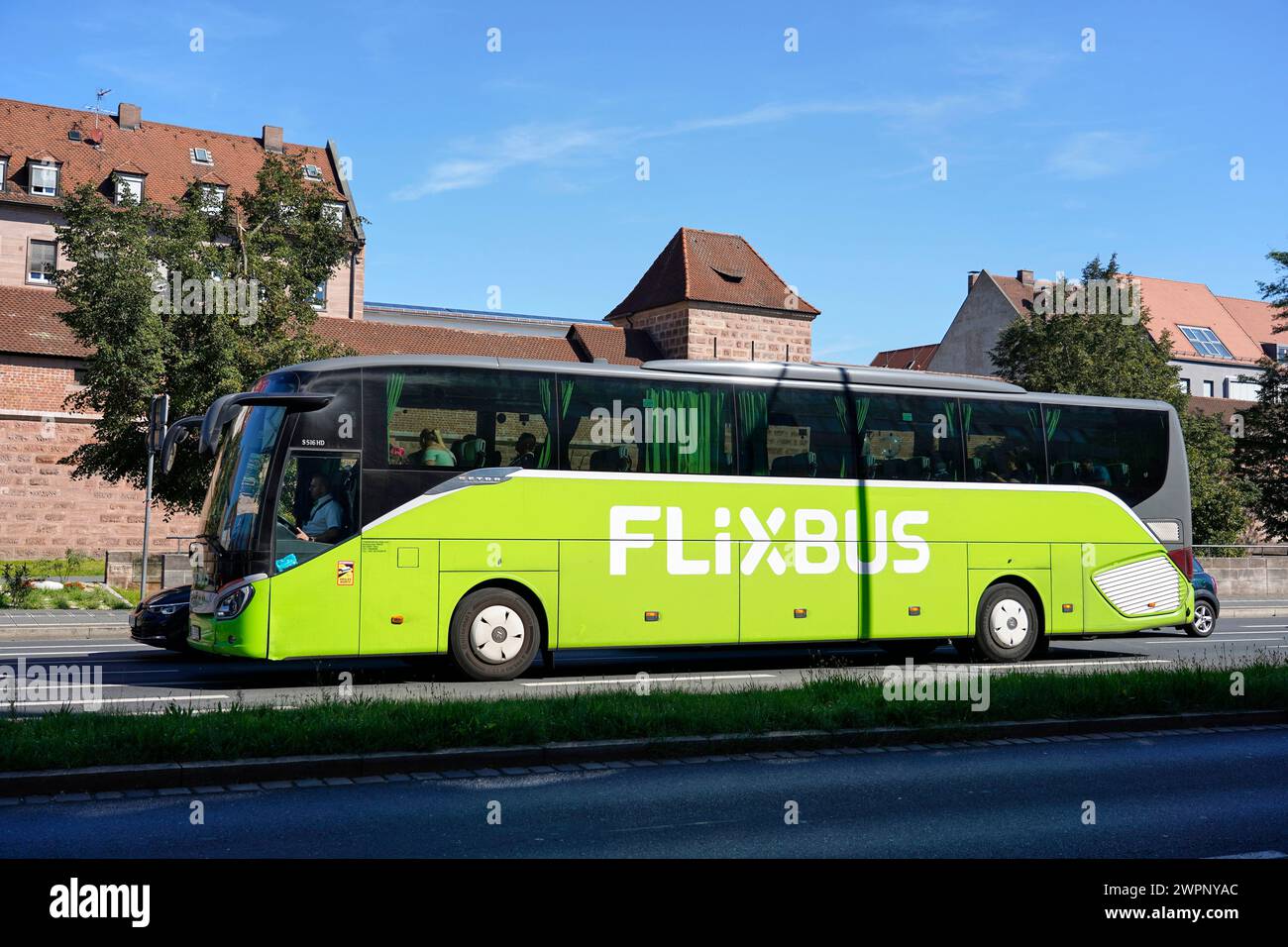 Flixbus hi-res stock photography and images - Alamy